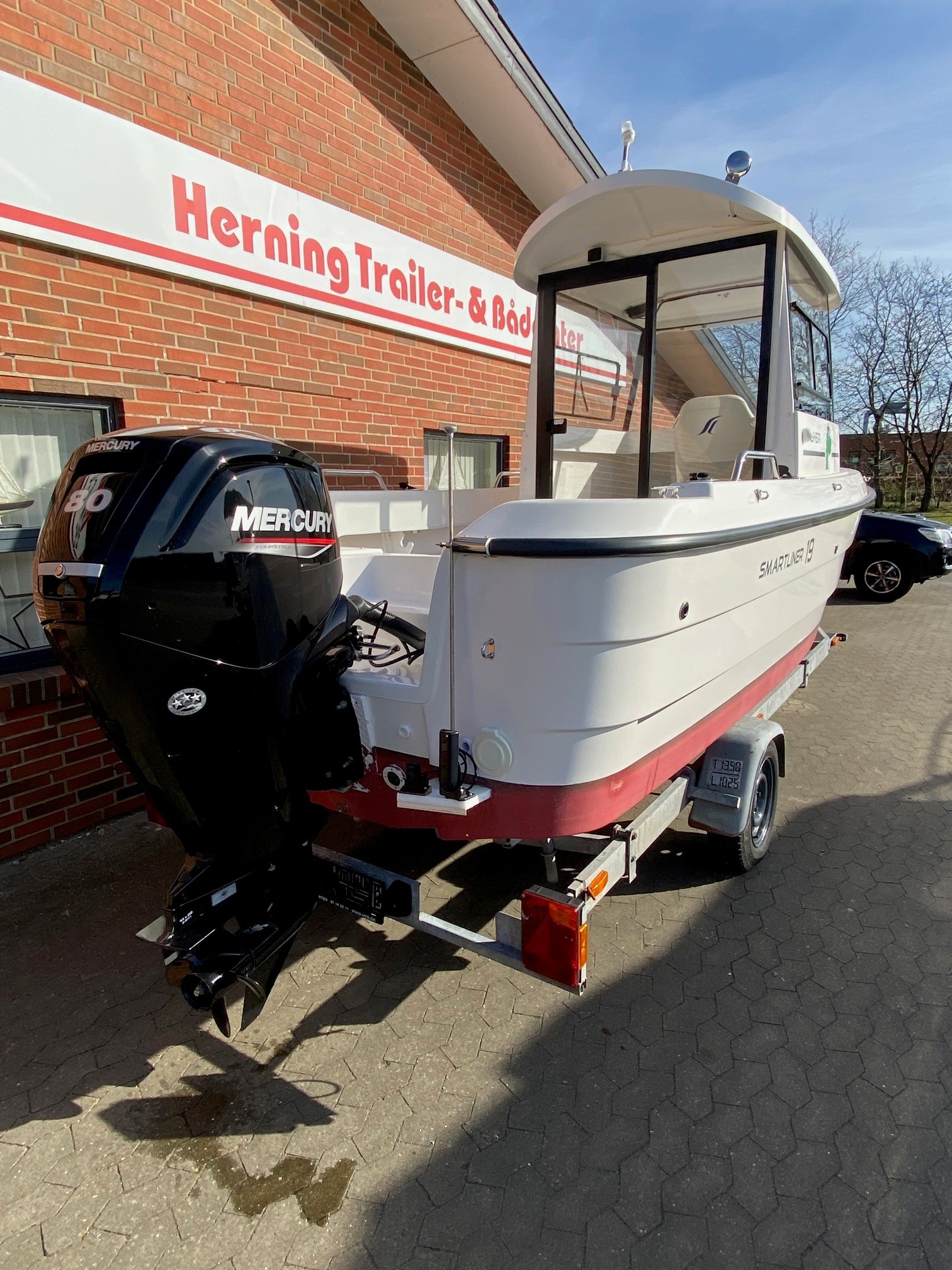 Smartliner Fisher 19 m/Mercury F80 hk EFI 4-takt - kun sejlet 10 T ...